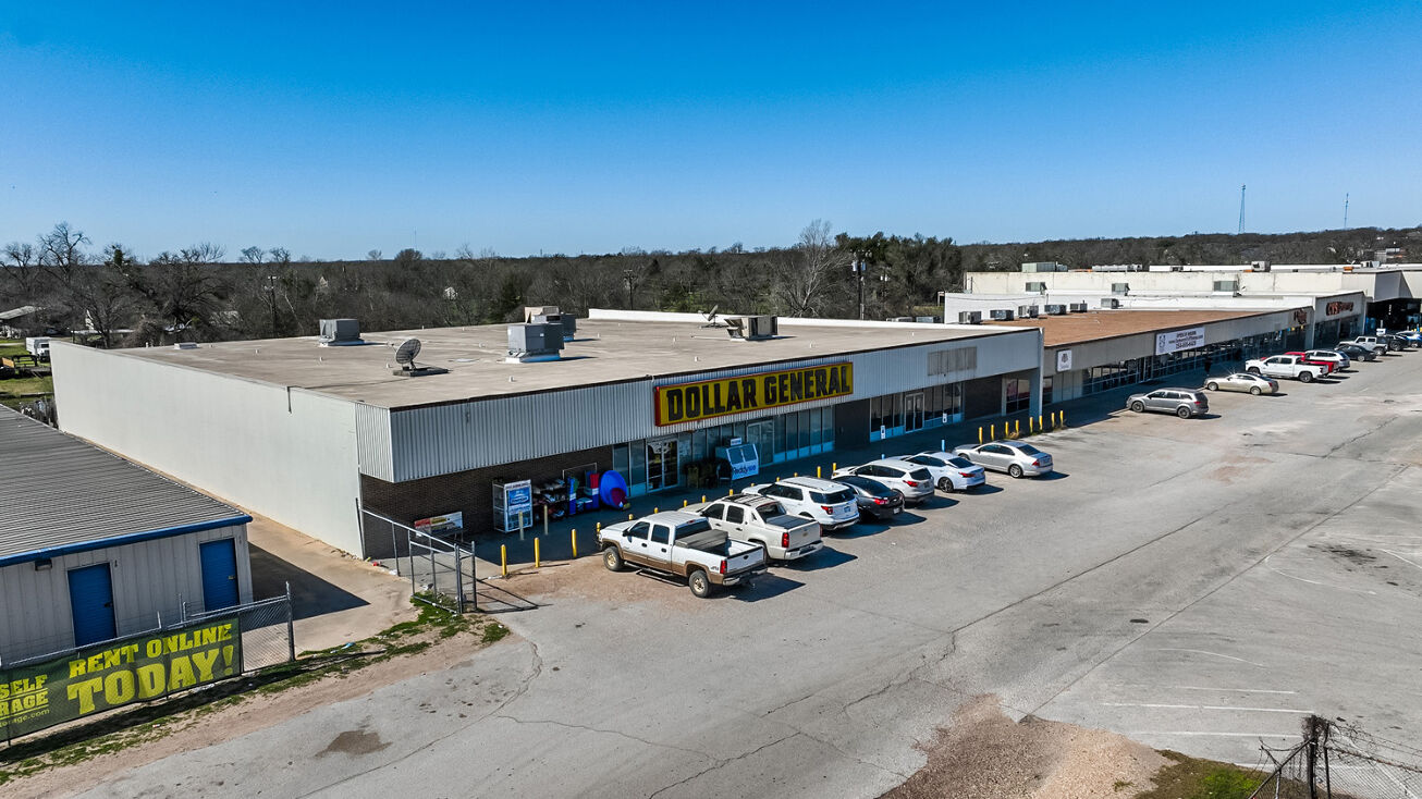 1701 W 4th St, Cameron, TX 76520 | Crexi.com