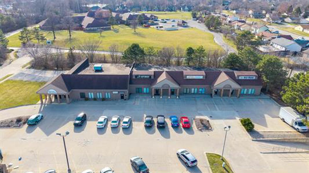 2789 Maplecrest Rd, Fort Wayne, IN 46815 | Crexi.com