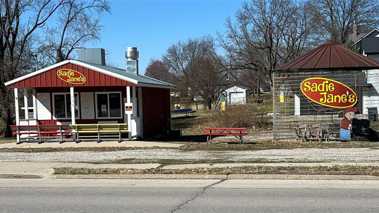 503 South Main, New Sharon, Iowa, New Sharon, IA 50207 | Crexi.com