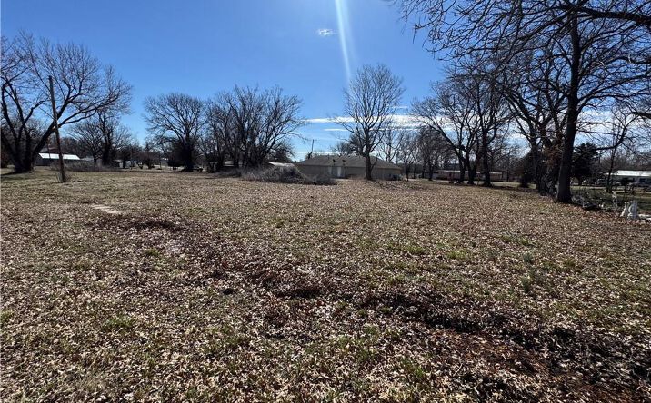 604,608,00 W pine Street, Weir, KS 66781 | Crexi.com