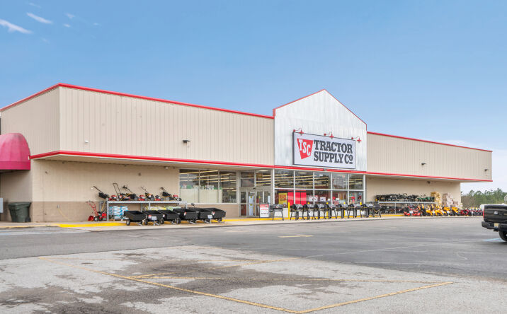 42475 AL-195 Haleyville AL 35565-7052 APN: 67 05 08 28 0 200 011.005 ...