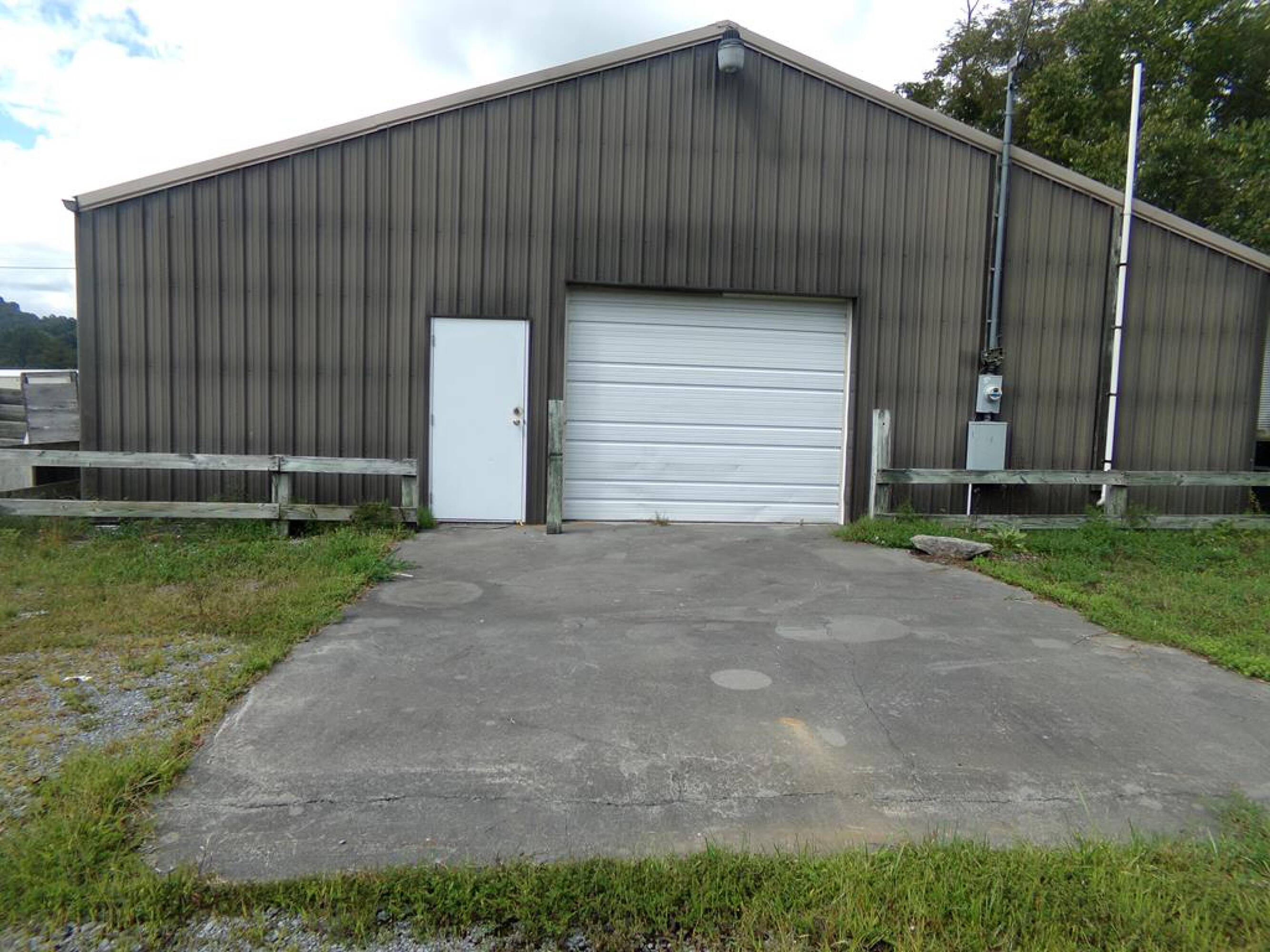 19632 Gov G C Perry Highway, Tazewell, VA 24651 | Crexi.com