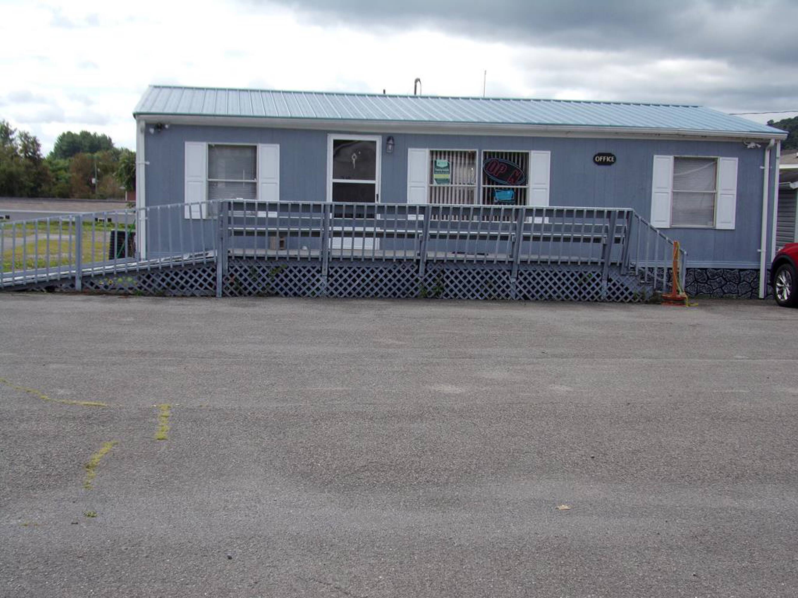 19632 Gov G C Perry Highway, Tazewell, VA 24651 | Crexi.com