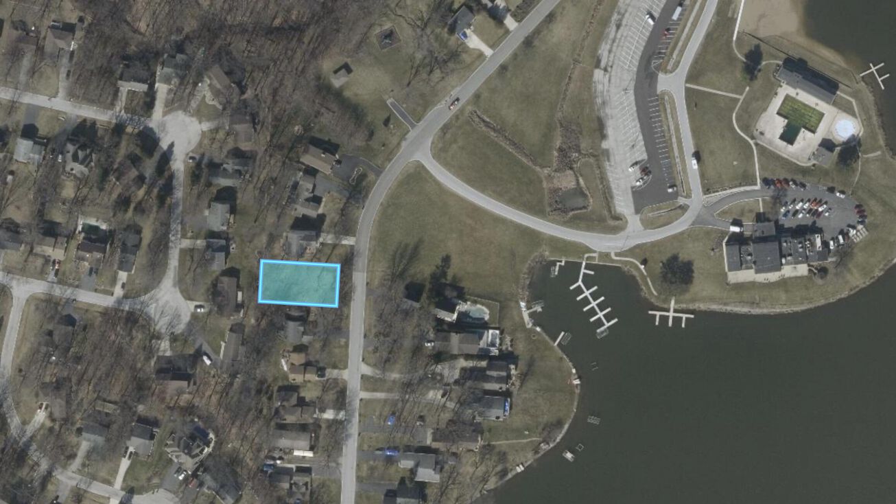 3580 W Lakeshore Drive, Crown Point, IN 46307 | Crexi.com