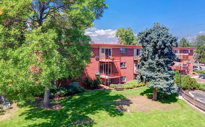 Lakewood, CO | Crexi.com