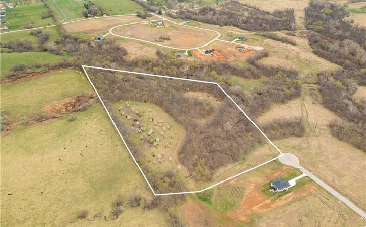 14400 Stringtown Court, Lake Lotawana, MO 64086 | Crexi.com