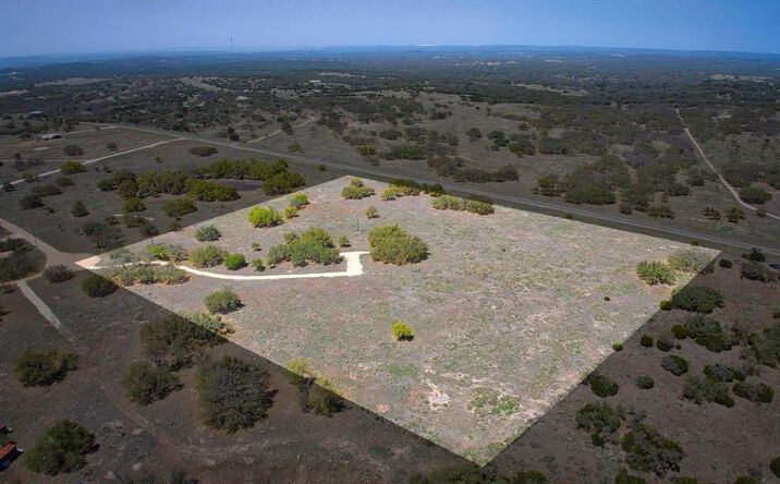 199 Antelope, Circle Harper, TX 78631 | Crexi.com