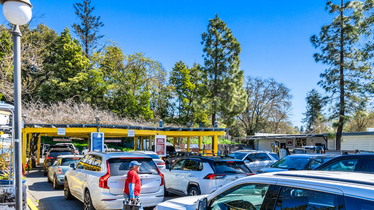 2700 Mendocino Ave, Santa Rosa, CA 95403 | Crexi.com