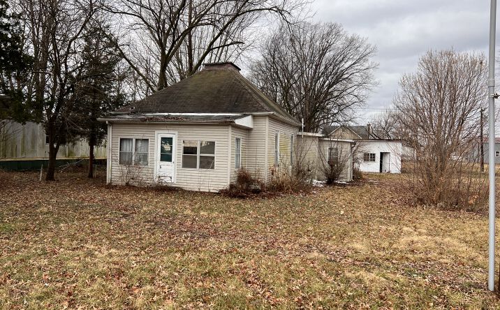 402 S Grace St, Marissa, IL 62257 | Crexi.com