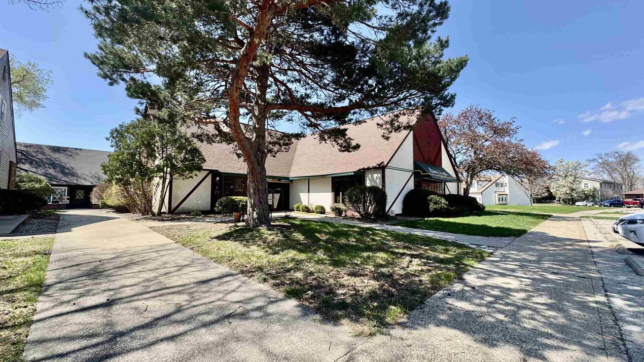 951 Durkin Drive, Springfield, IL 62704 | Crexi.com