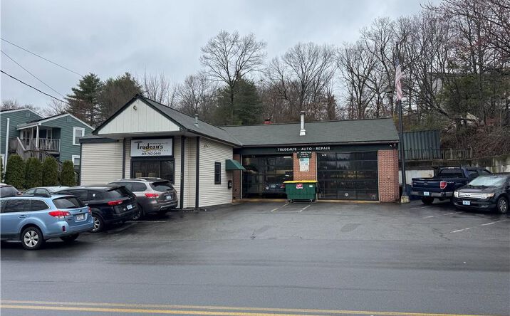 654 Cass Avenue, Woonsocket, RI 02895 | Crexi.com