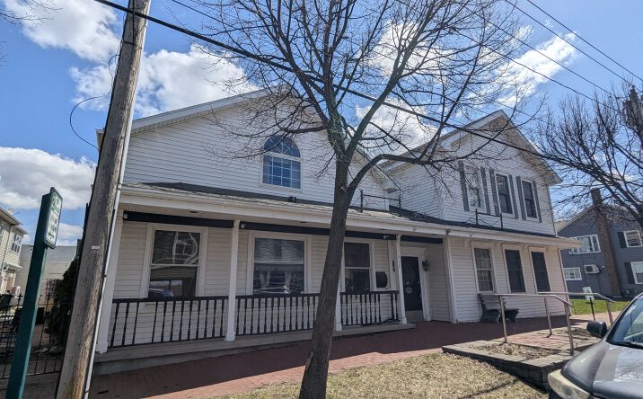 418 Main St, Youngstown, NY 14174 | Crexi.com