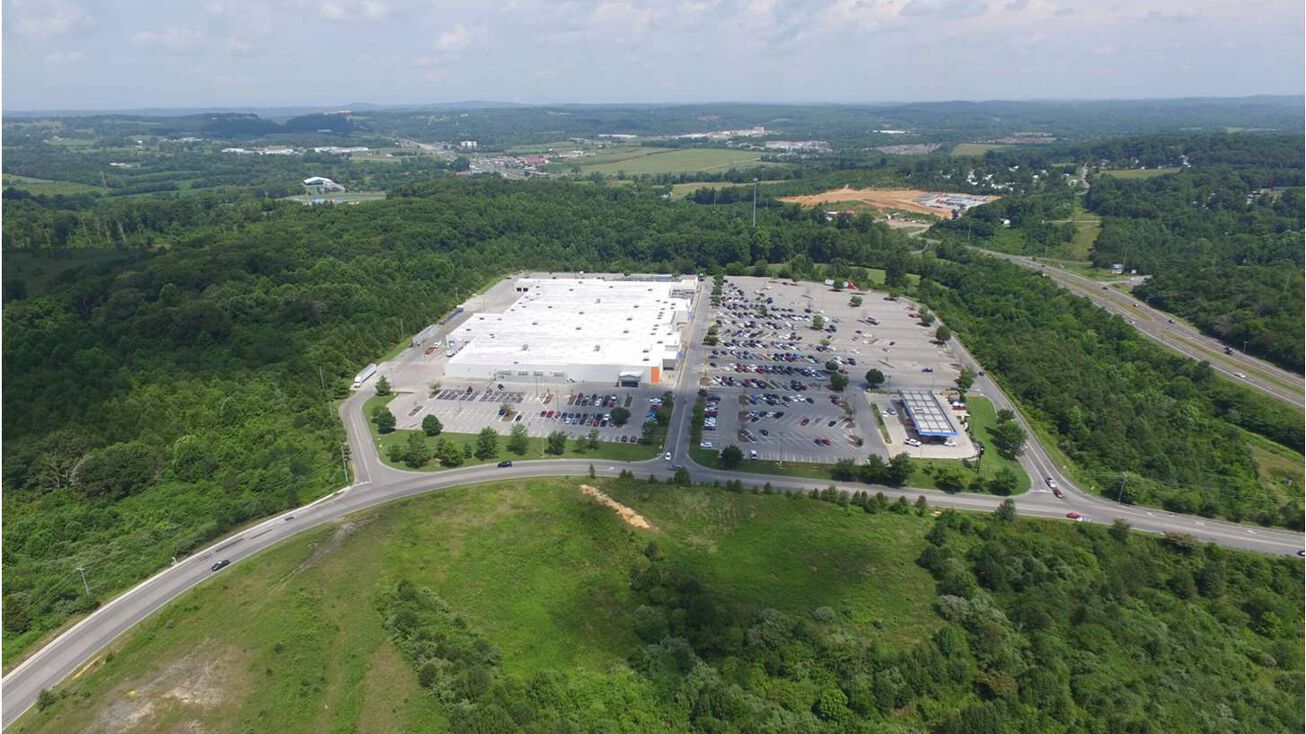Layman Road & Dennis Street, Athens, TN 37303 | Crexi.com