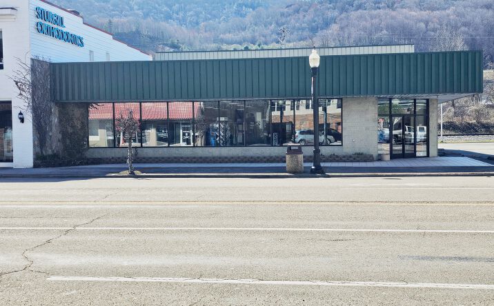 629 Park Ave NW, Norton, VA 24273 | Crexi.com