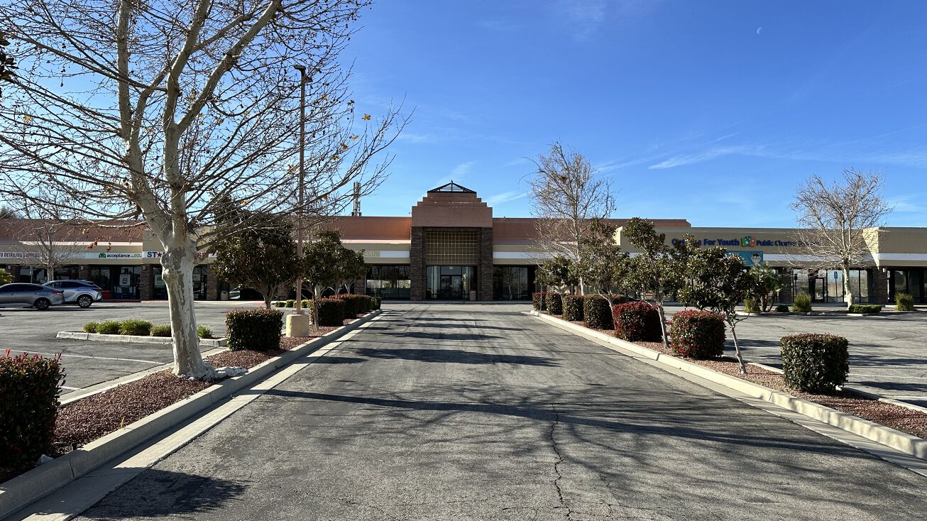 2042-2162 East Palmdale Blvd, Palmdale, CA 93550 | Crexi.com