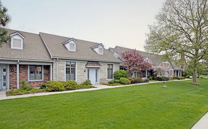 130 Hampton Cir, Rochester Hills, MI 48307 | Crexi.com