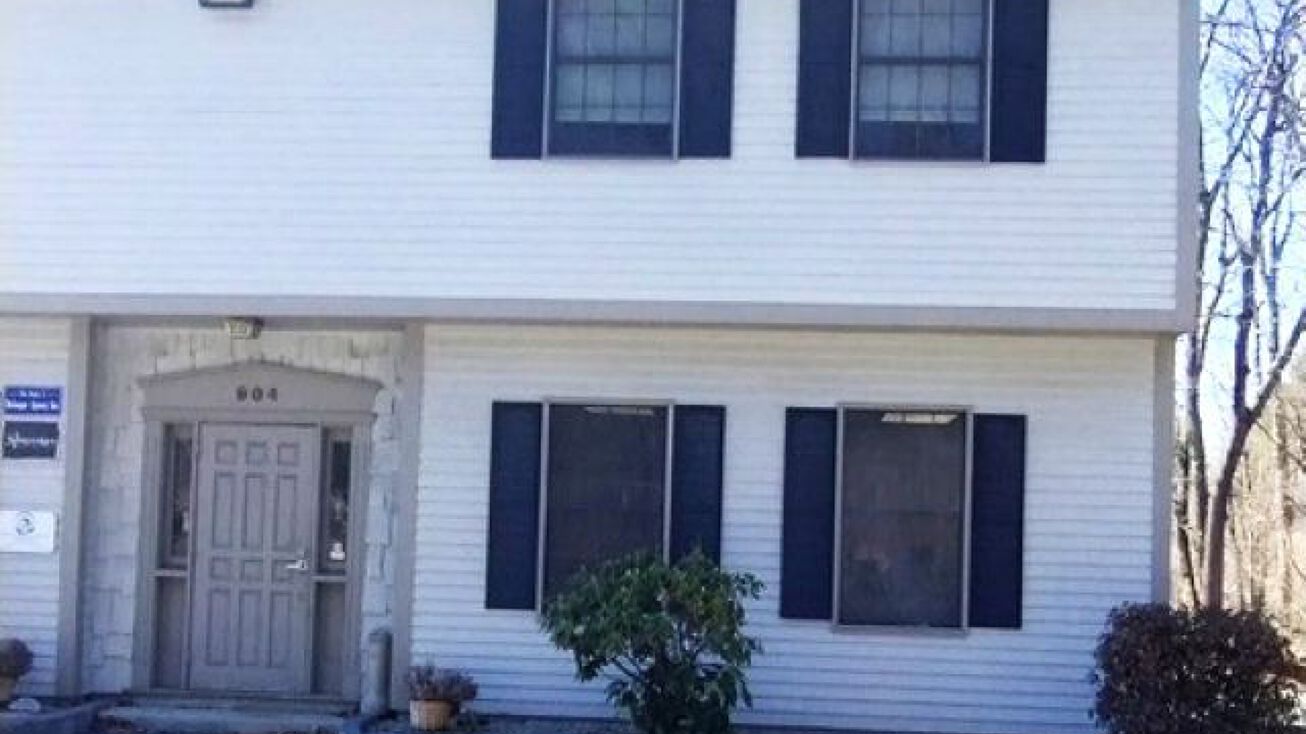 904 Hanover St., Manchester, NH, NH 03110 | Crexi.com