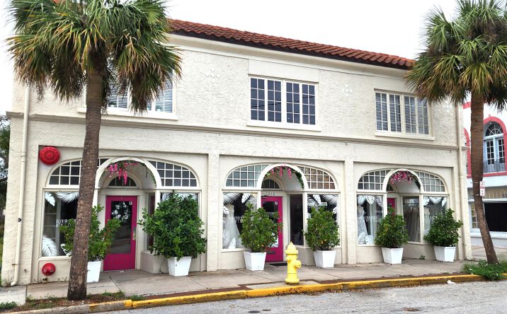 2018 Melbourne Court, Melbourne, FL 32901 | Crexi.com