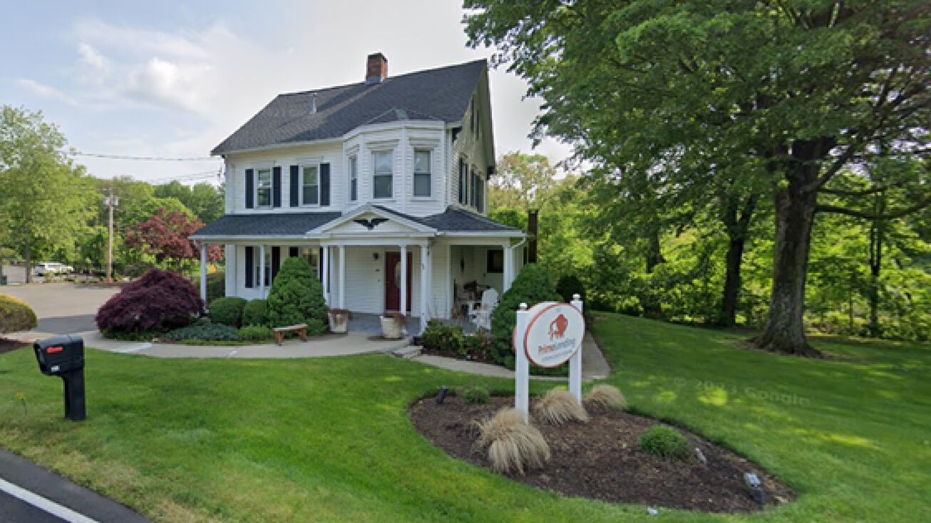 112 Huntington St, Shelton, CT 06484 | Crexi.com