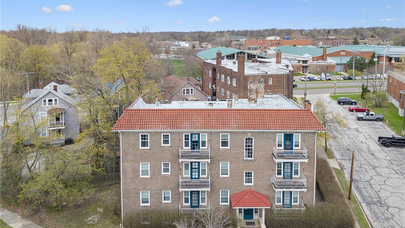 1615 Ridgefield Road, Cleveland Heights, OH 44118 | Crexi.com