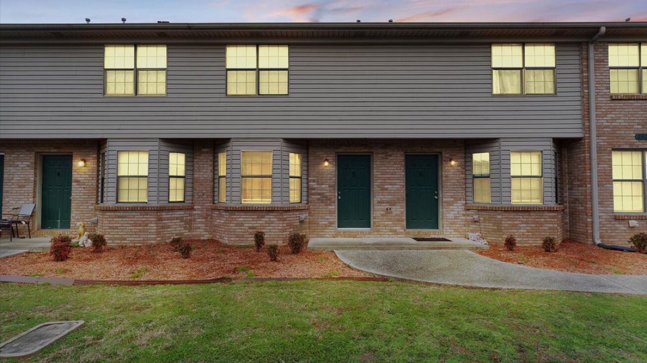 2411 Gaslight PL SW, DECATUR, AL 35603 | Crexi.com