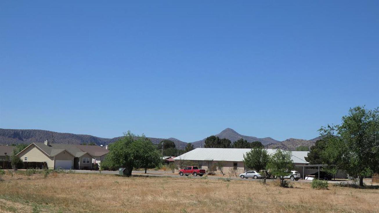 1002 N 13th St, Alpine, TX 79830 | Crexi.com