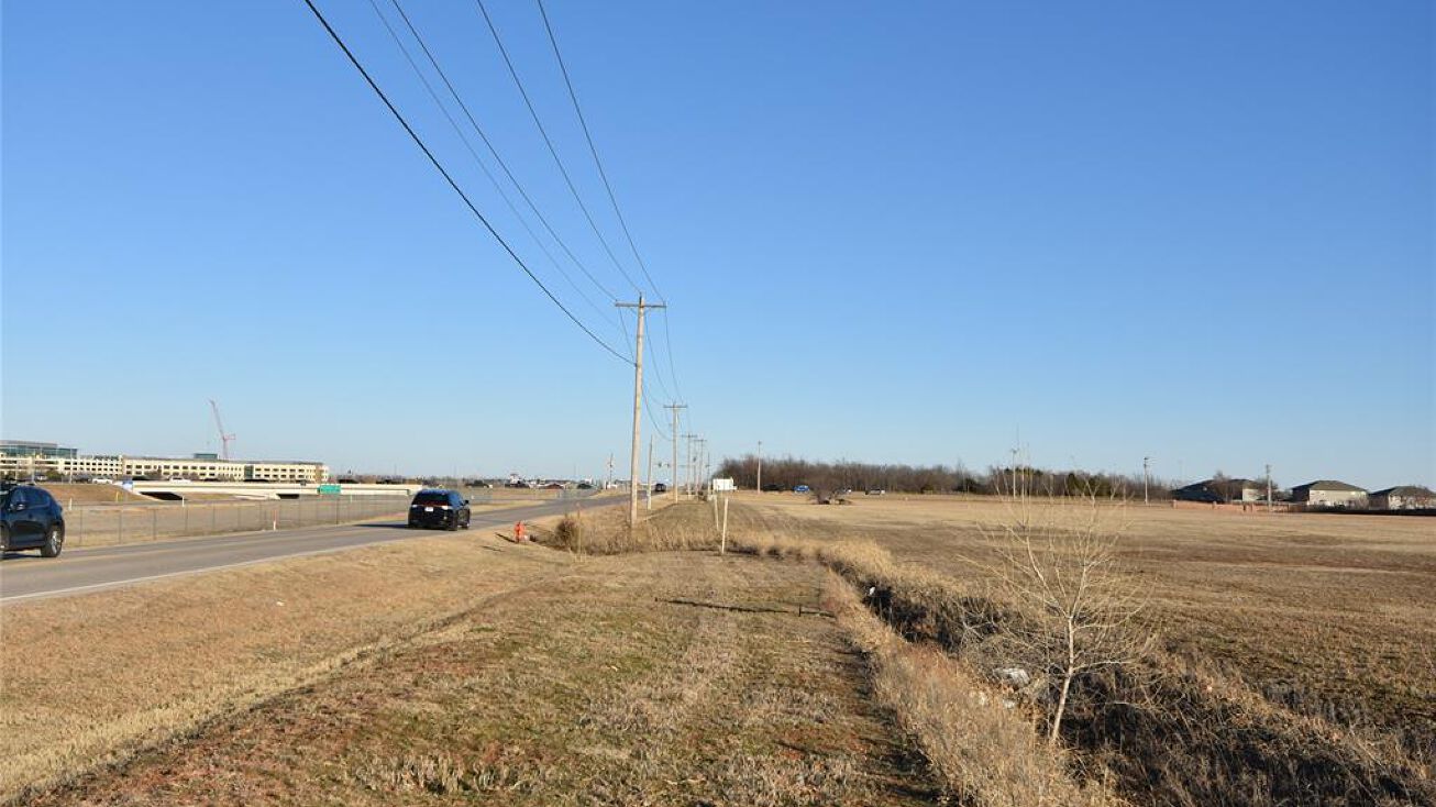 8140 W Memorial Road, Oklahoma City, OK 73129 | Crexi.com