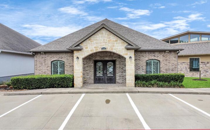 435 Mason Park Blvd., Katy, TX 77450 | Crexi.com