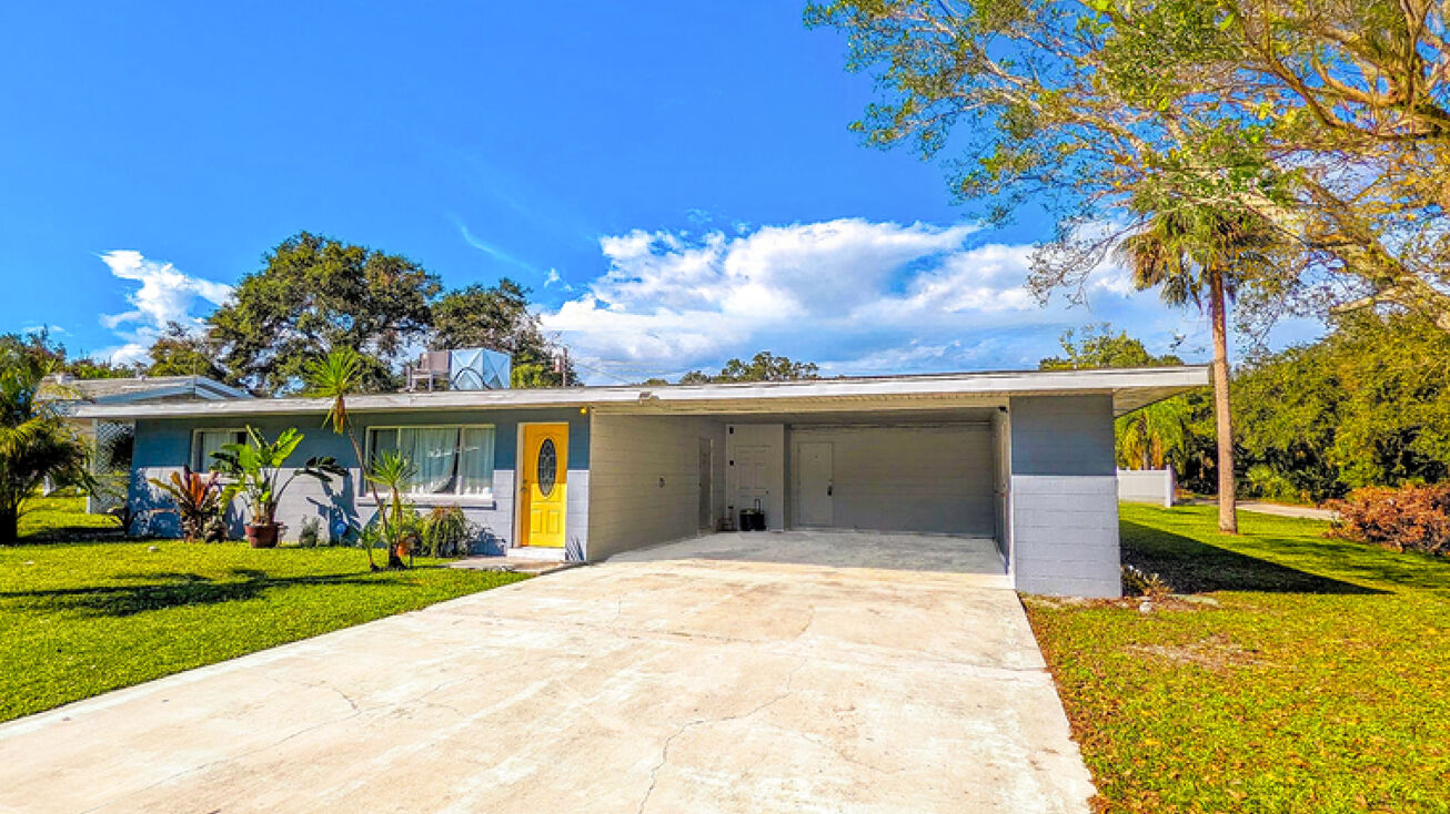993 Gary St, Sarasota, FL 34234 | Crexi.com