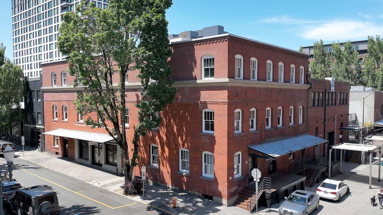 1325 NW Flanders St, Portland, OR 97209 | Crexi.com