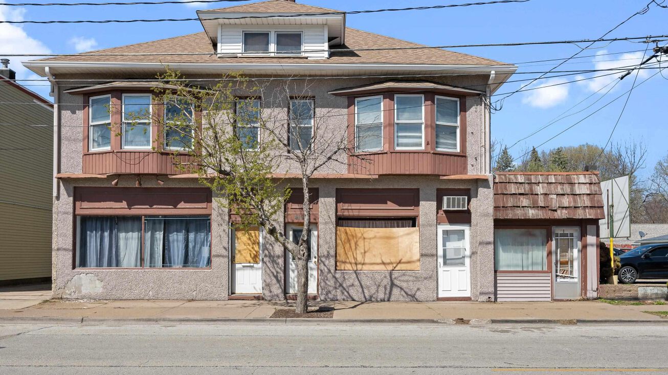 4107 14TH Avenue, Rock Island, IL 61201 | Crexi.com