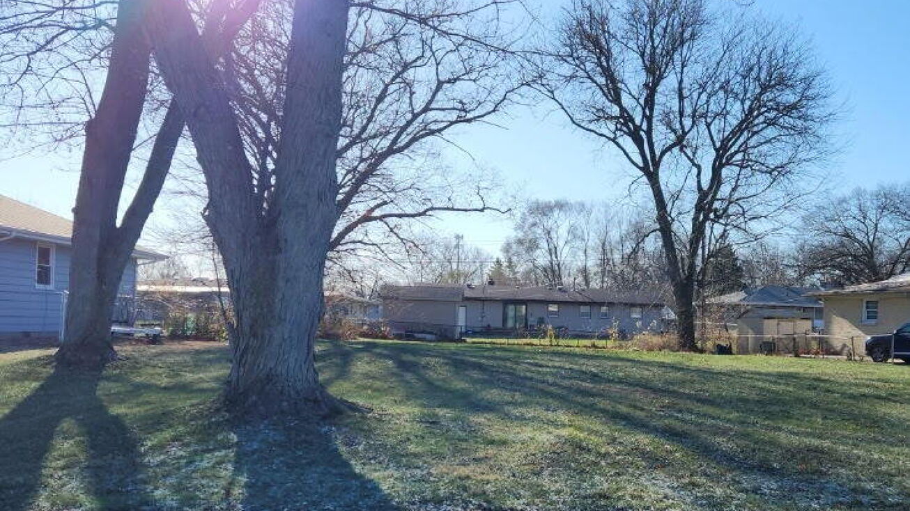 2065 W 50th Place, Gary, IN 46408 | Crexi.com