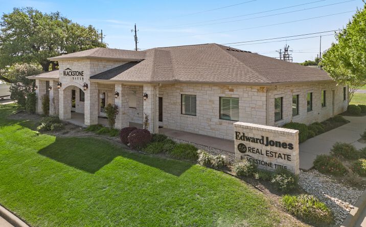 15190 Badger Ranch, Suite 102, Woodway, TX 76712 | Crexi.com