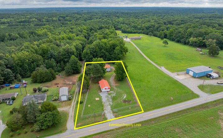 662 BLACKRIDGE RD La Crosse VA 23950-2928 APN: 182000-A--066 | Crexi.com