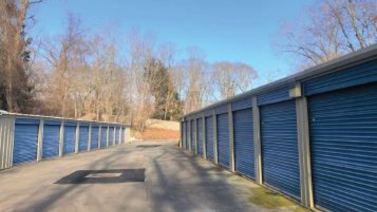 Groton, CT | Crexi.com