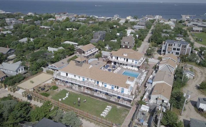 25 Cayuga St, Ocean Beach, NY 11770 | Crexi.com
