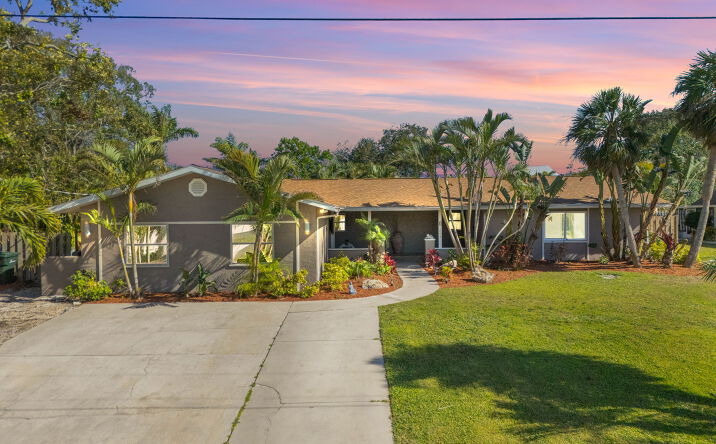 1615 Stickney Point Rd, Sarasota, FL 34231 | Crexi.com