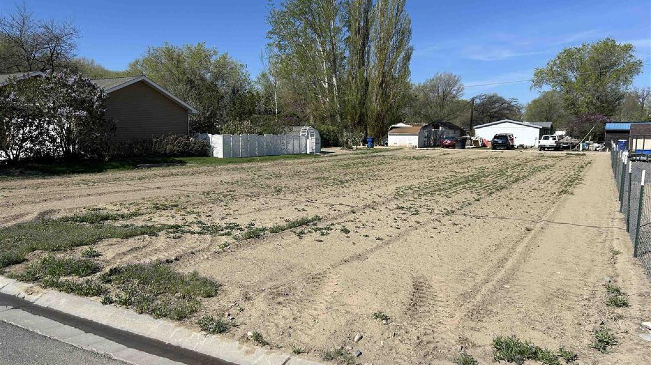 TBD Garfield Ave, Lovell, WY 82431 | Crexi.com