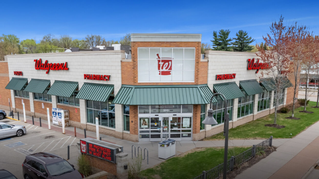 3913 W Old Shakopee Rd, Bloomington, MN 55437 | Crexi.com
