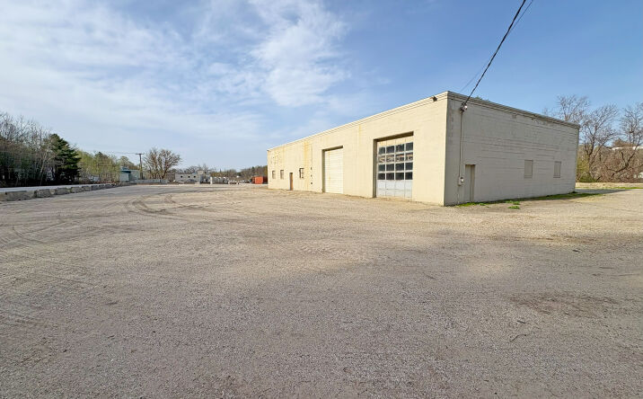 278 Riverside Dr, Auburn, ME 04210 | Crexi.com