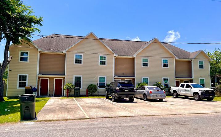Bacliff, TX | Crexi.com