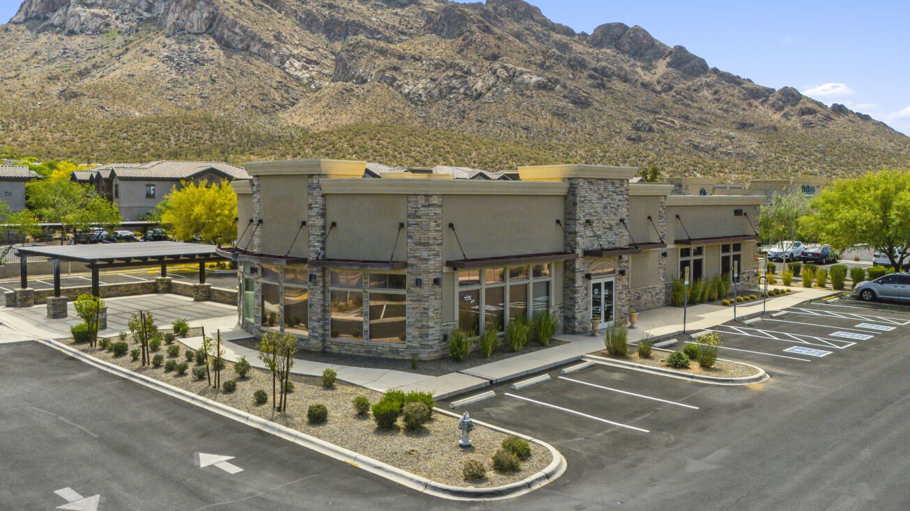 9660 N Oracle Rd, Tucson, AZ 85737 | Crexi.com