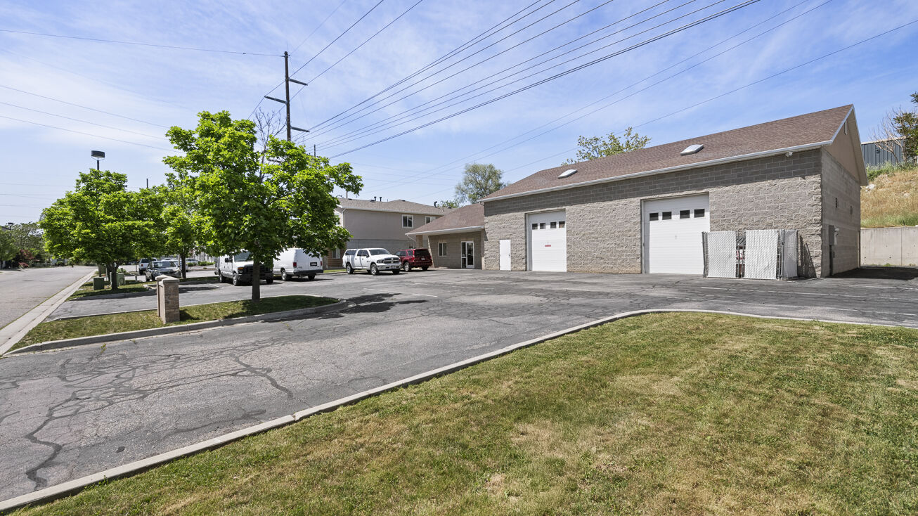 216 West 4860 South, Murray, UT 84107 | Crexi.com