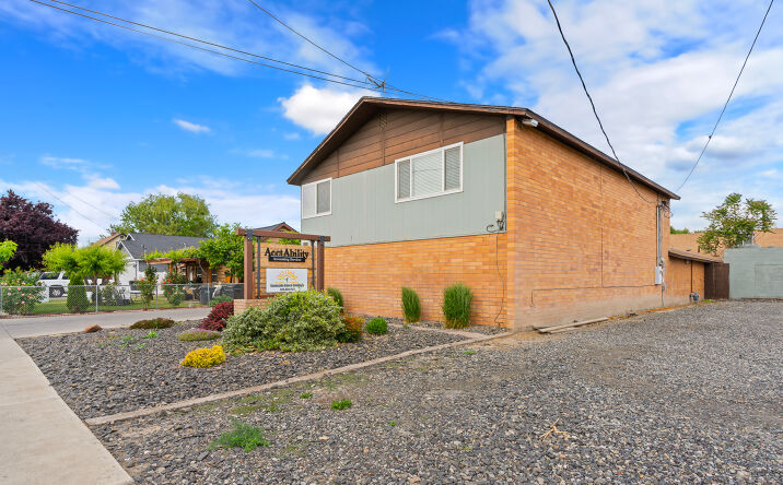 1420 E Edison Ave, Sunnyside, WA 98944 | Crexi.com