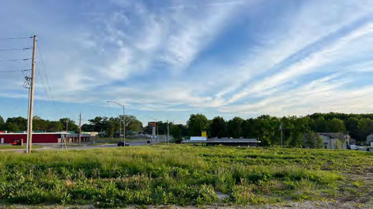 Pawpaw Rd, Raymore, MO 64083 | Crexi.com