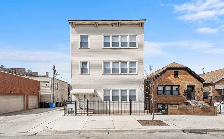 Multifamily Property, Homes & Apartment Buildings for Sale in Chicago ...