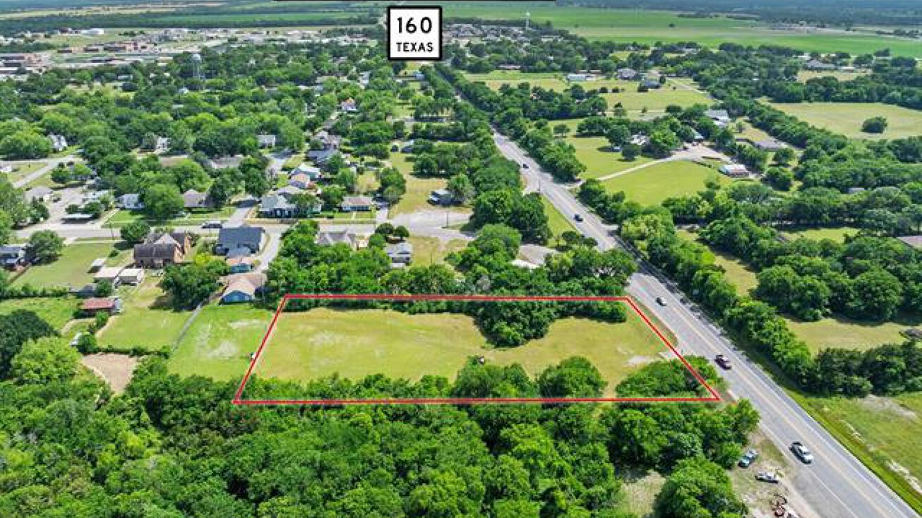1462 Pettit Pkwy, Whitewright, TX 75491 | Crexi.com