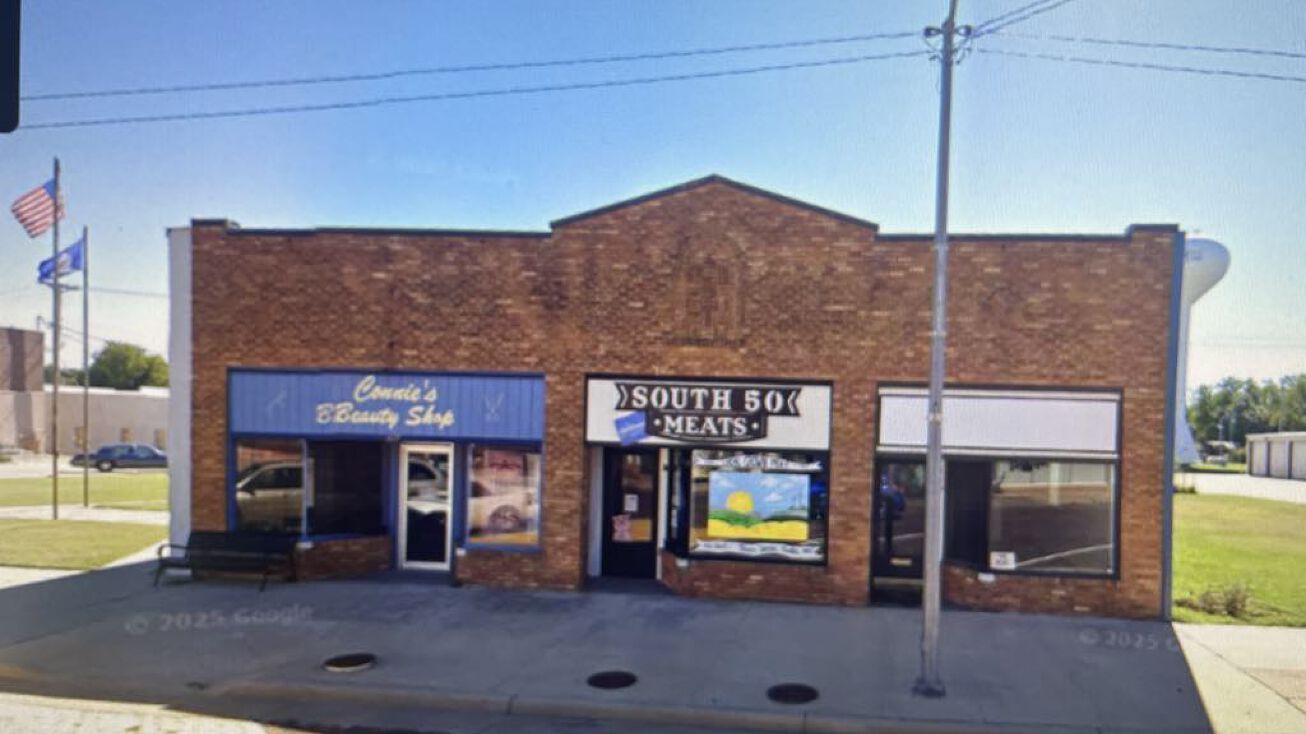 117 W Main, Harper, KS 67058 | Crexi.com