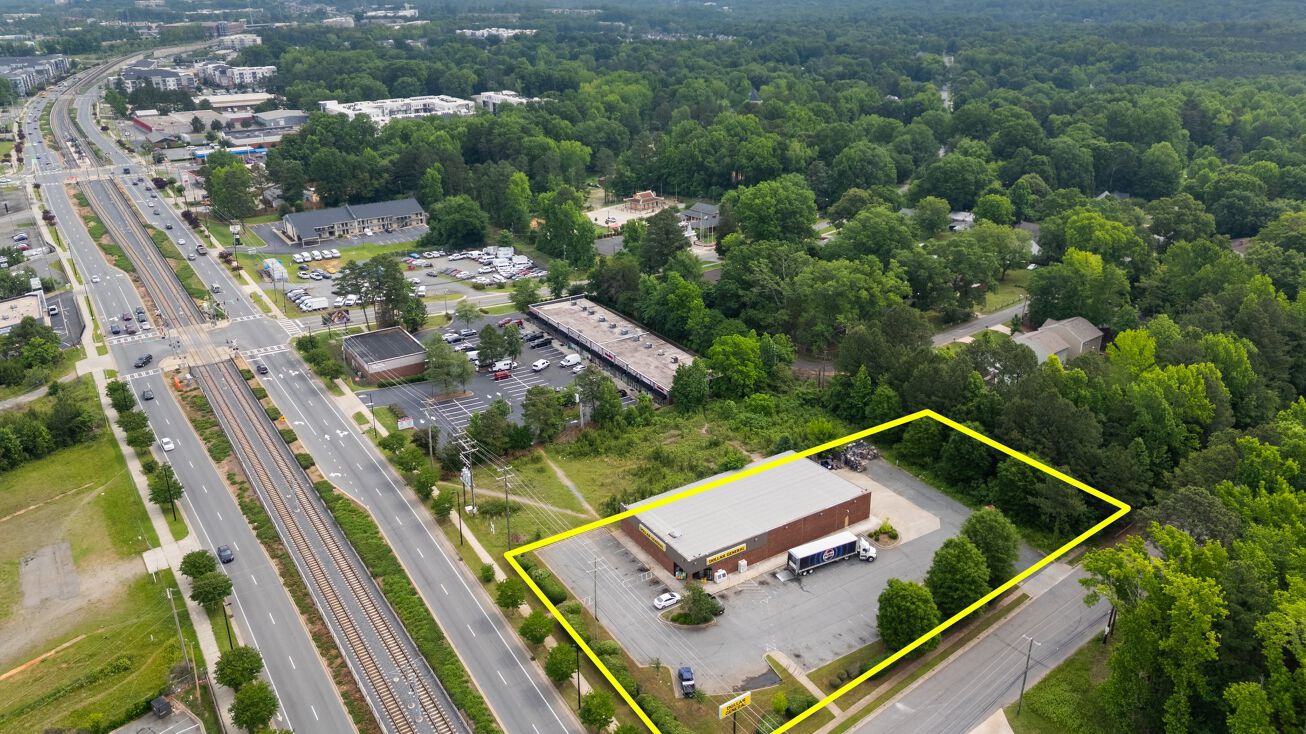 6304 N Tryon St, Charlotte, NC 28213 | Crexi.com