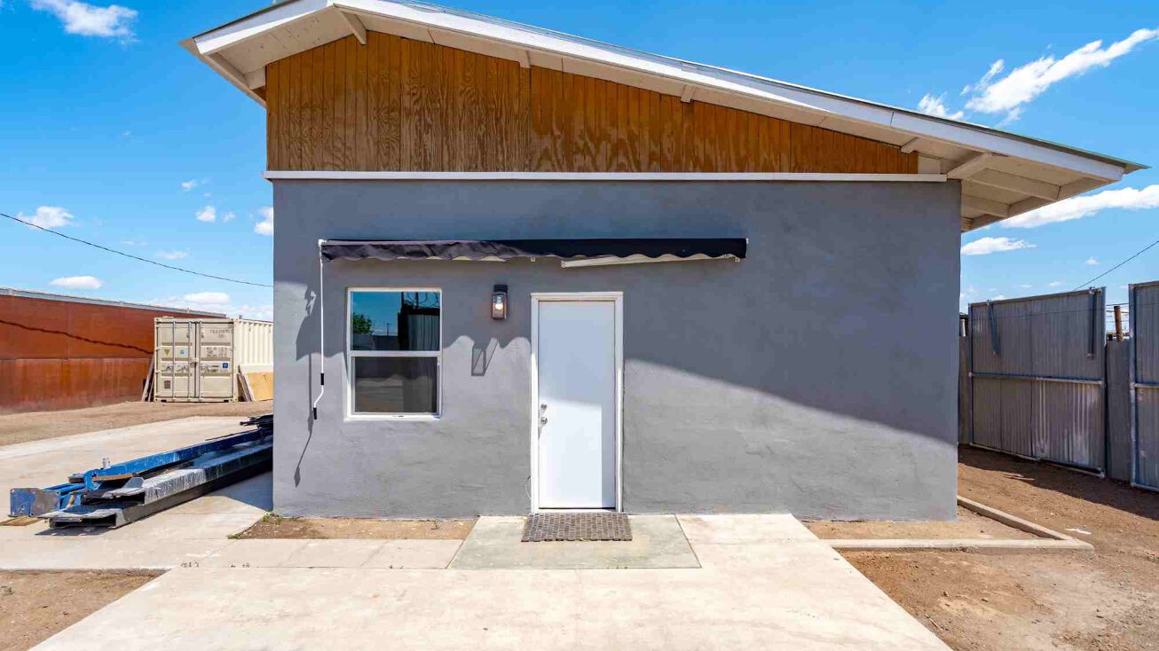 427 S 31st Ave, Phoenix, AZ 85009 | Crexi.com